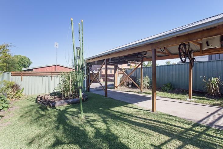 iFloorplan - 11 Cintra Road, Waratah